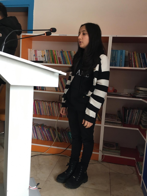 ŞAİR VE ÖDÜLLÜ DERS KİTABI YAZARI İLHAN ÖZAY ŞİİR YARIŞMASINDA DERECEYE ...